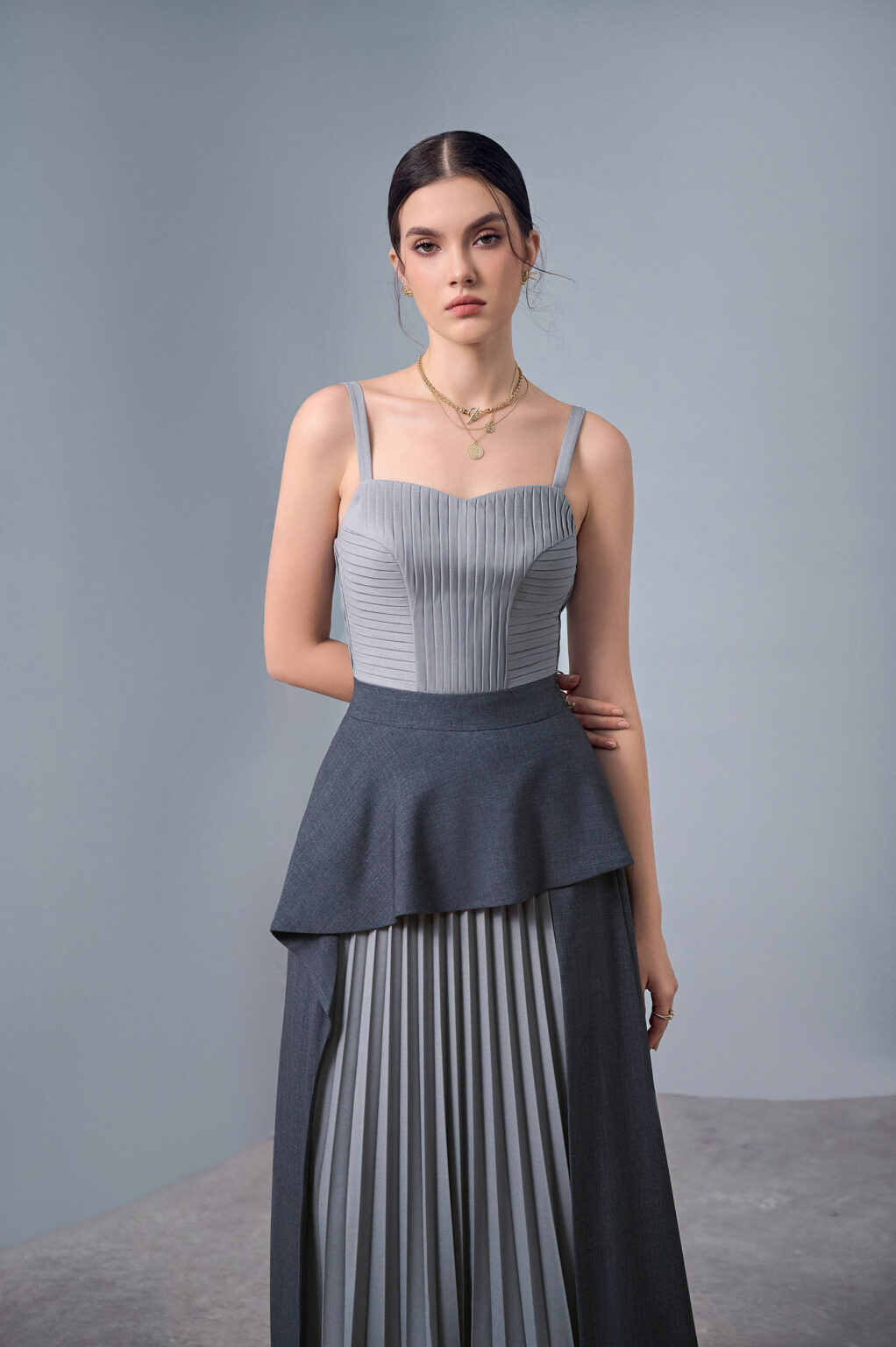 Cloud Gray Pleated Dess – Lallee Design